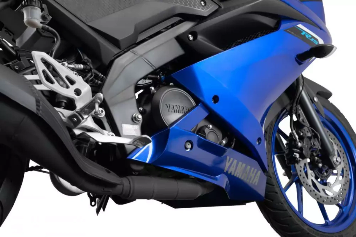 Yamaha R15 ABS 2026 é lançada no Brasil com novas cores e tecnologia